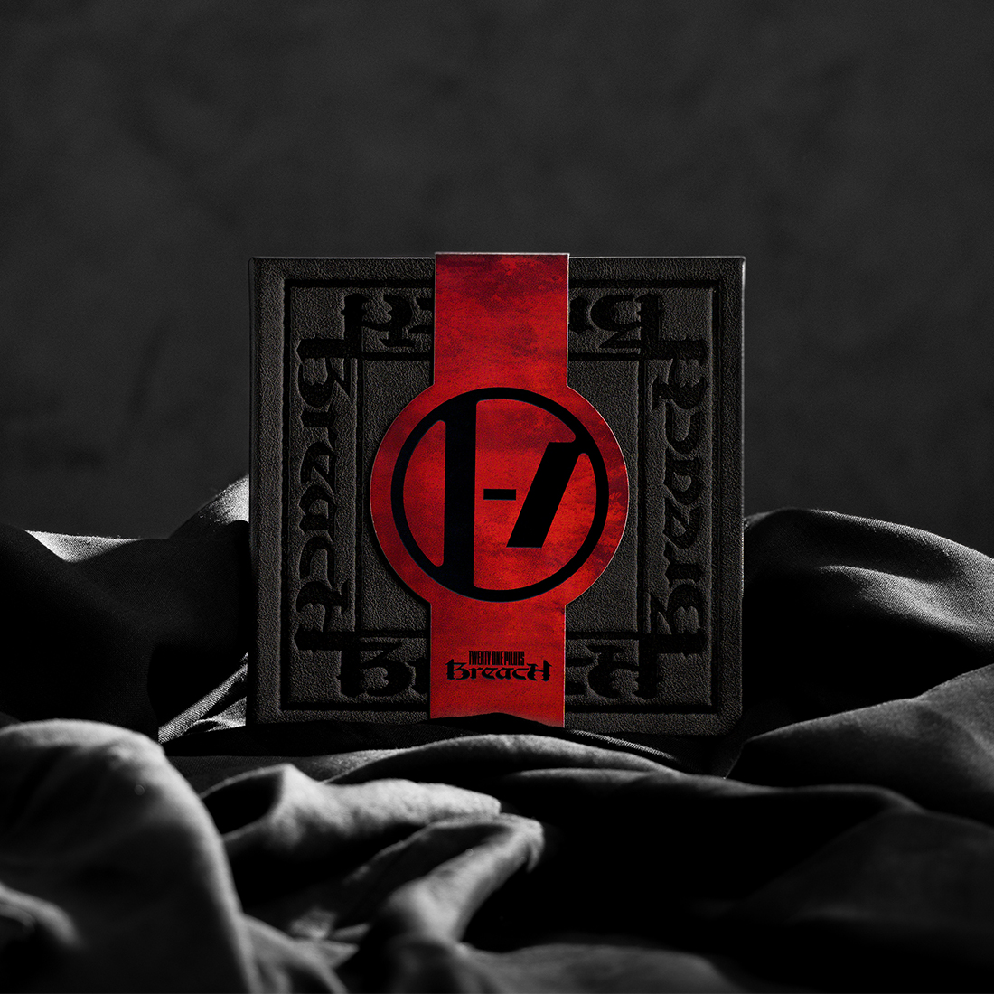 Breach Boxset - Dark Clancy Edition | Twenty One Pilots Official Store